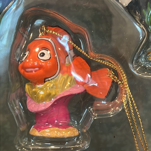 Disney | Holiday | Vintage 20 Disney Pixar Finding Nemo Storybook ...